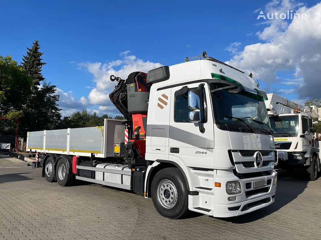 Mercedes-Benz Actros 2544 kamion s ravnom platformom