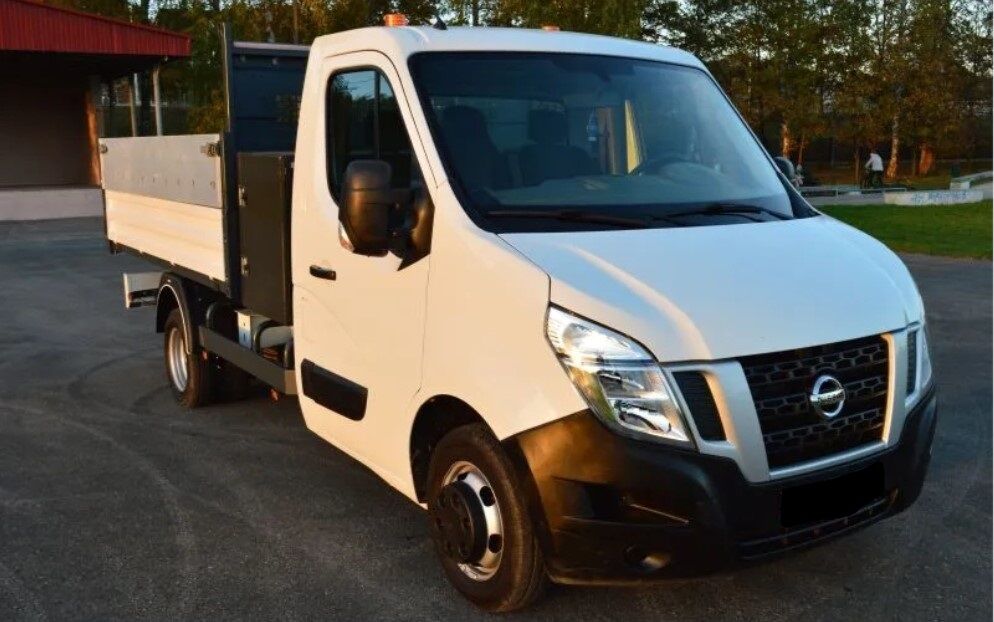 Nissan NV400 kamion kiper < 3.5t