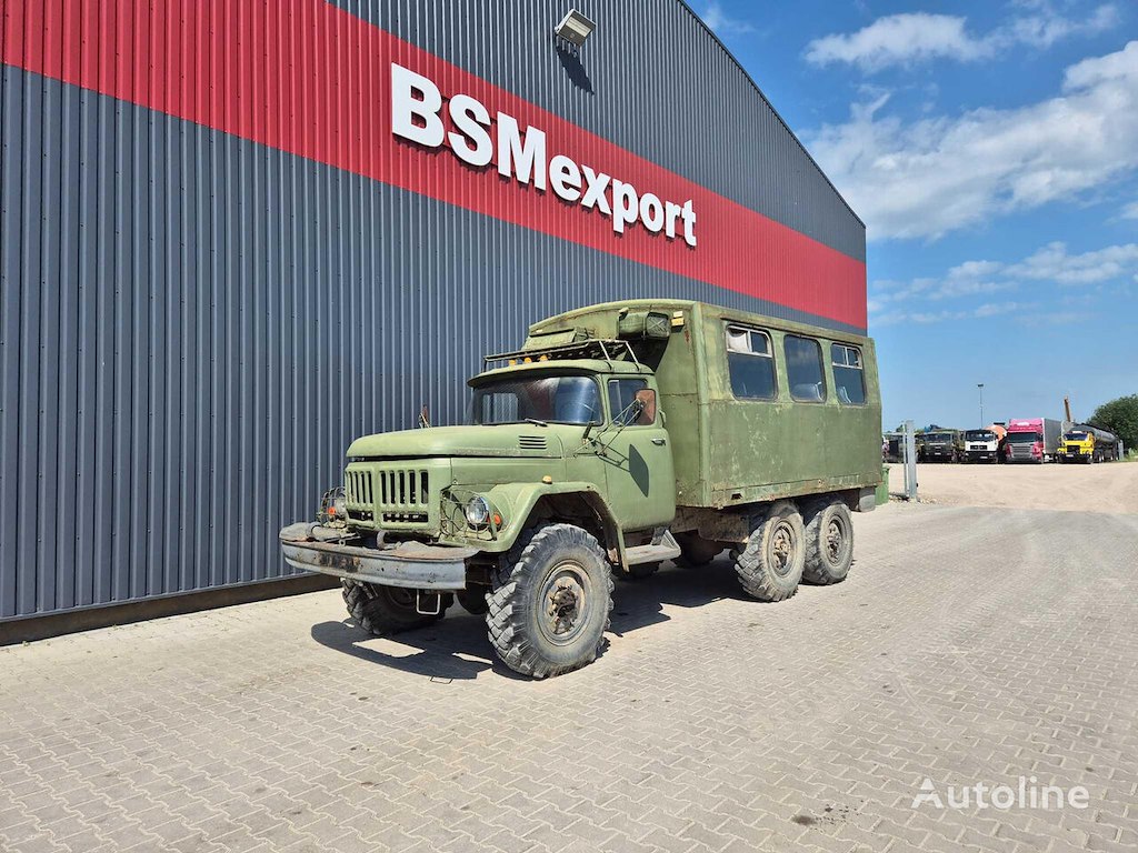 ZIL 131 military truck, people carrier, 18 seats +3 in cabin. vojni kamion