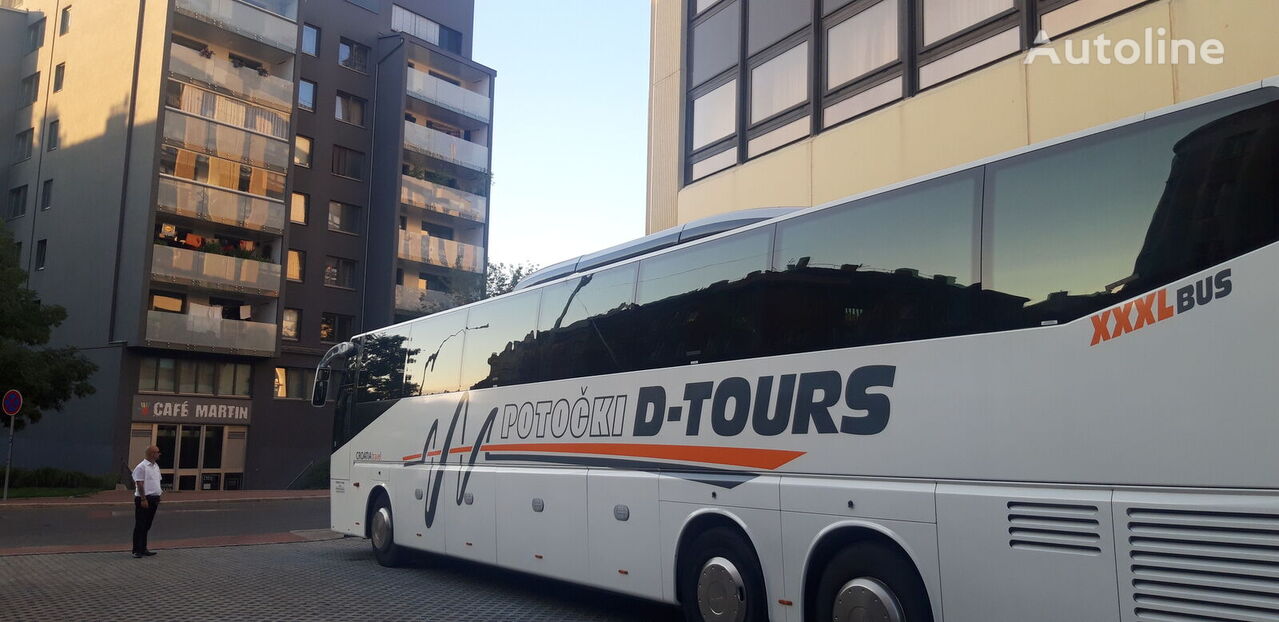 Bova 148/460,71+1+1sj x 3kom turistički autobus