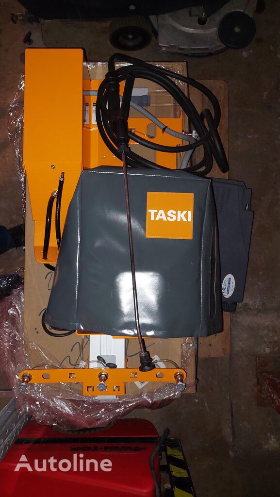 Nova Taski intelliSpray kit swingo 2100 mašina za pranje podova