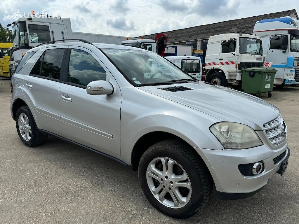 Mercedes-Benz ML-klasse **ML320CDI-AIRCO-KLIMA** terenac