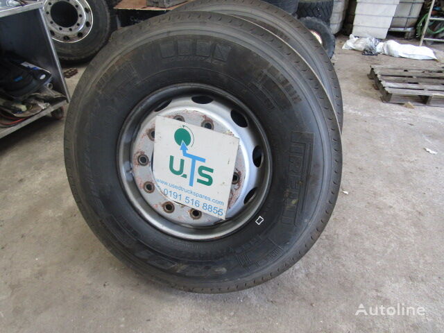 Pirelli 315/80 R 22.5 točak