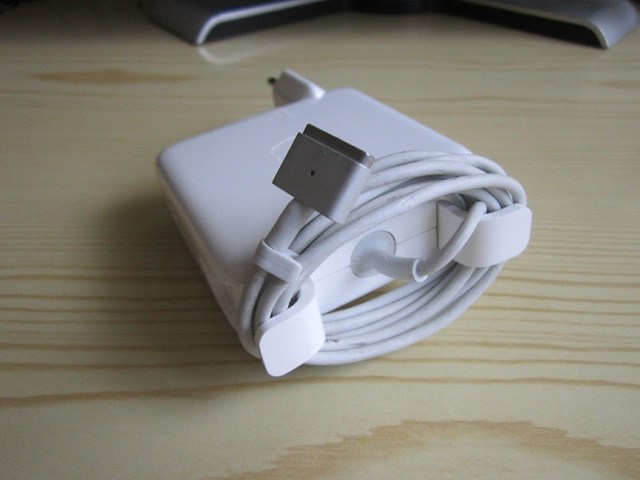 Apple ORGINAL MagSafe 2 60W