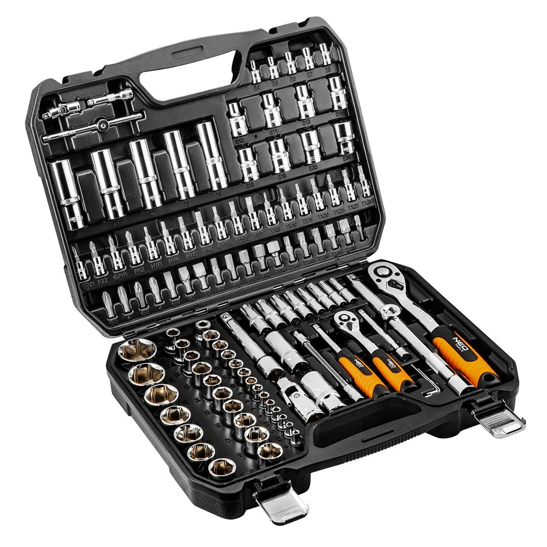 Set nasadnih ključeva (111 delova) – NEO TOOLS 08-910