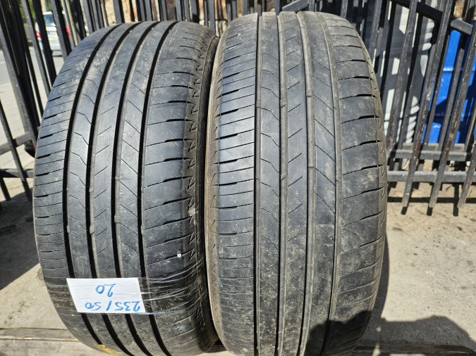 235/50 R20 Bridgestone