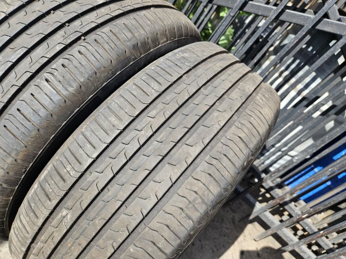 225/55 R18 Continental