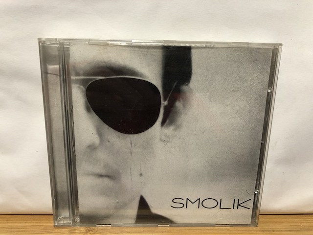 Smolik – Smolik