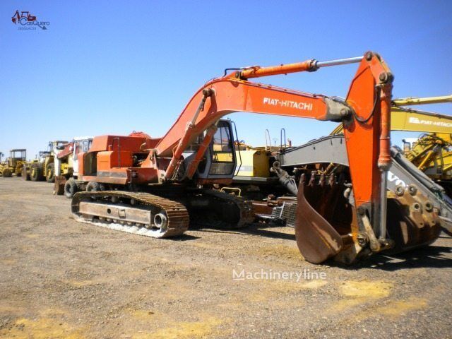 Fiat-Hitachi 220 bager guseničar po rezervnim delovima