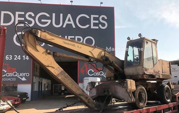 Case 888 B bager točkaš po rezervnim delovima