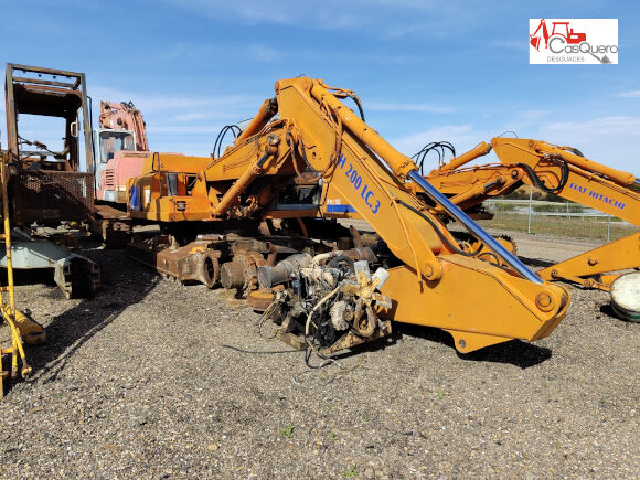 Fiat-Hitachi FH200 LC.3 bager guseničar po rezervnim delovima