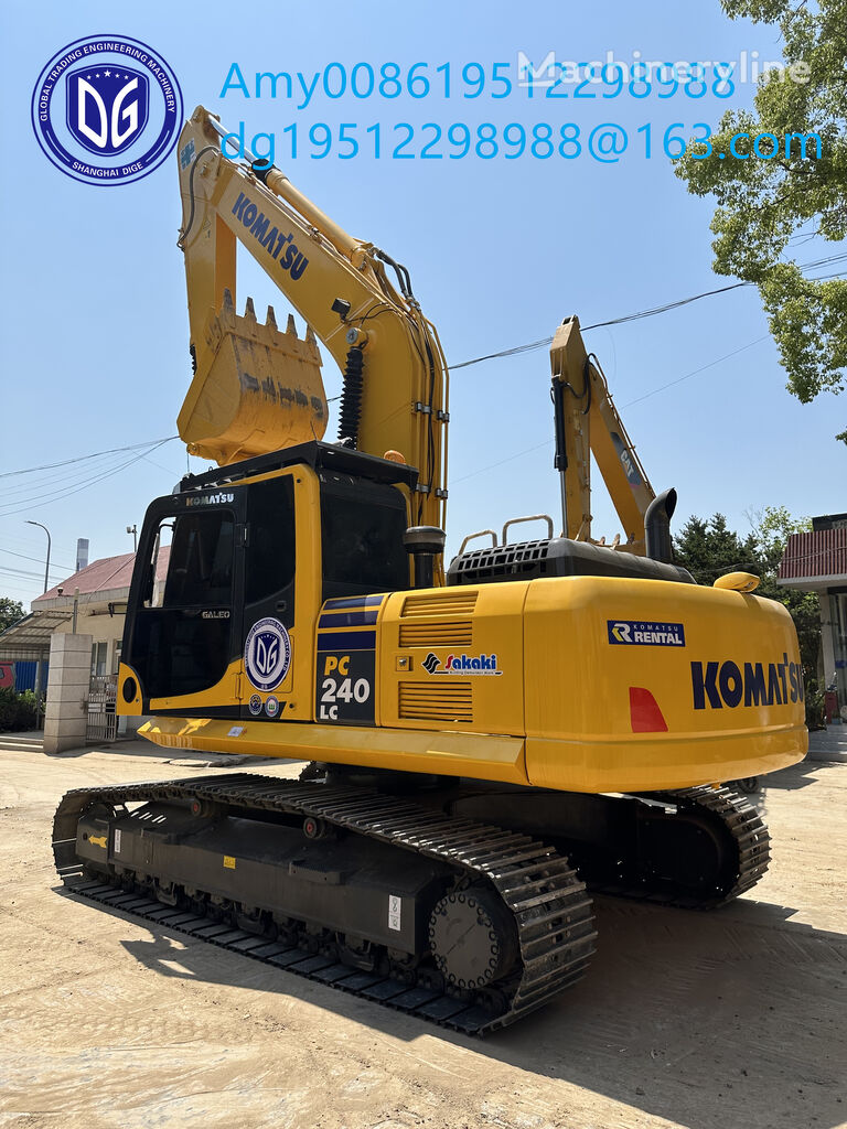 Komatsu PC240LC-8 bager guseničar