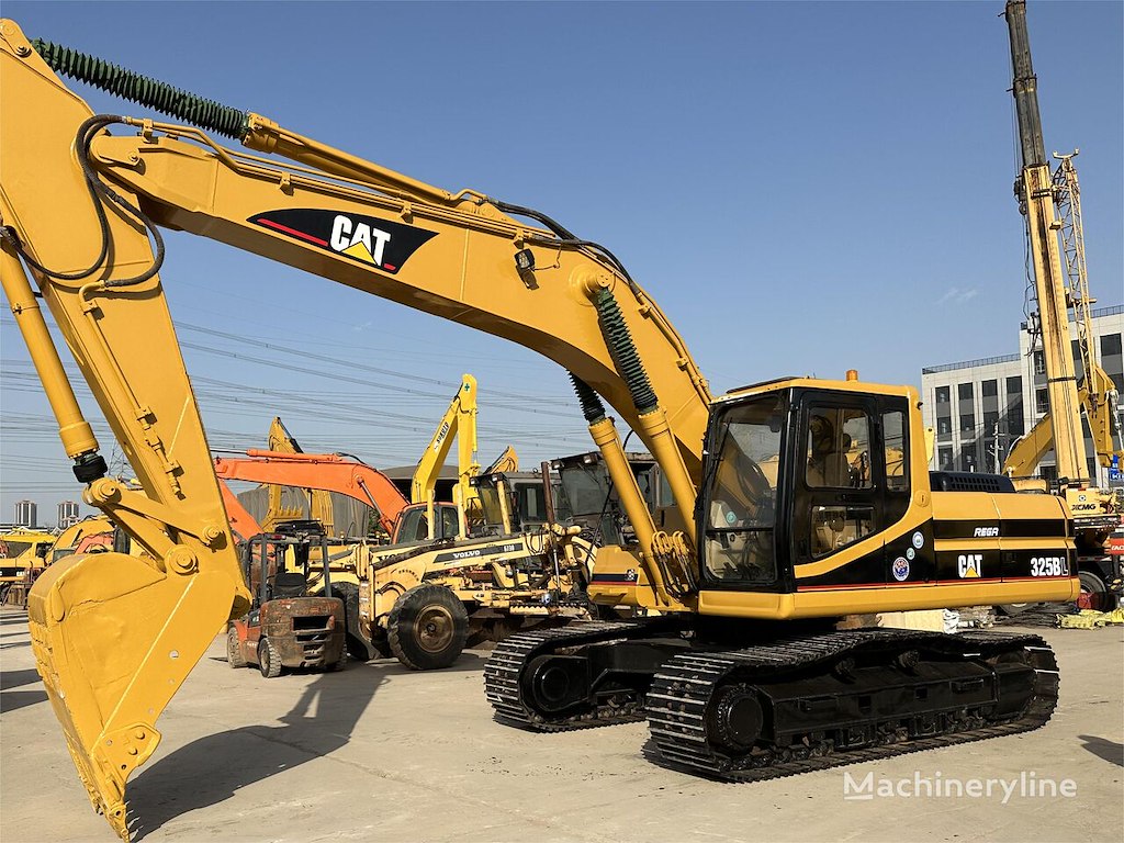 Caterpillar 325BL bager guseničar