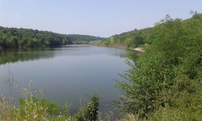 Milosevacko jezero-110 m2-10 ari