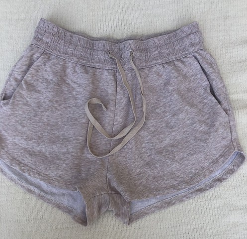 H&M sorts