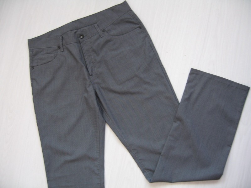 ELIT pantalone vel. 36/34 sa elastinom