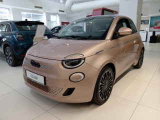 FIAT 500E BEV HATCHBACK 23,65 KWH 95KS –LA PRIMA