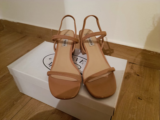 STEVE MADDEN sandale