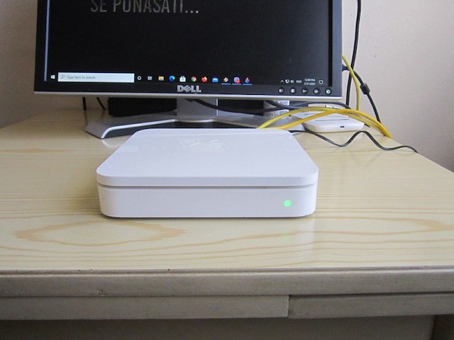 Apple AirPort Extreme A1354 (4th Generation) Router WiF