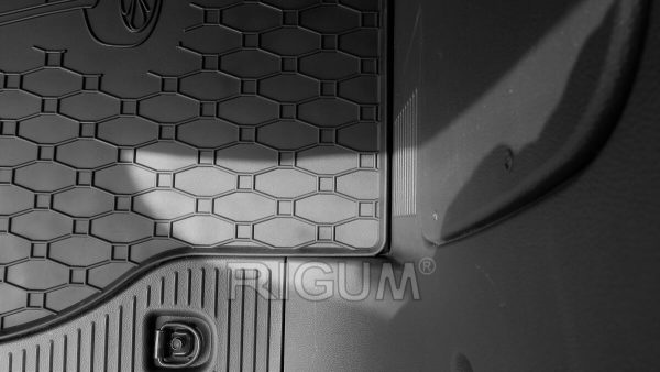 Gumena kadica za gepek CHEVROLET Trax 2013-