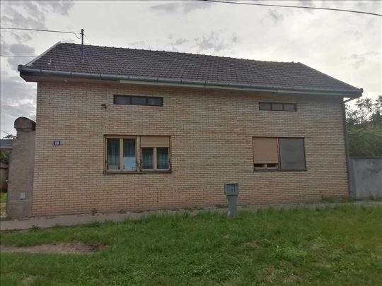 Kuća na prodaju 200m2, Bačka Topola