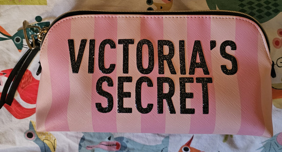 Victoria's secret neseser 24 x 13 x 6