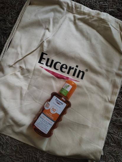 Eucerin dry touch sprej spf50