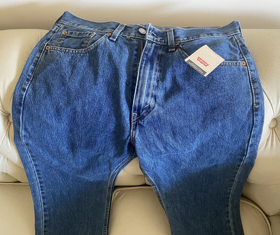 Nove muske Levi’s 505 farmerice