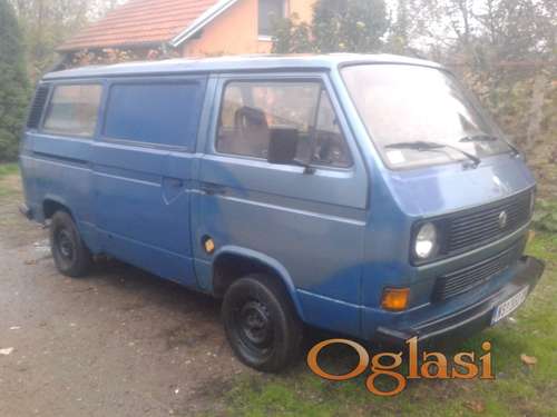 Kombi ^VW^ menjam za motocikl 1/1