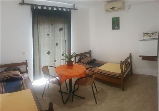 Dvokrevetni apartman, Šušanj, Bar