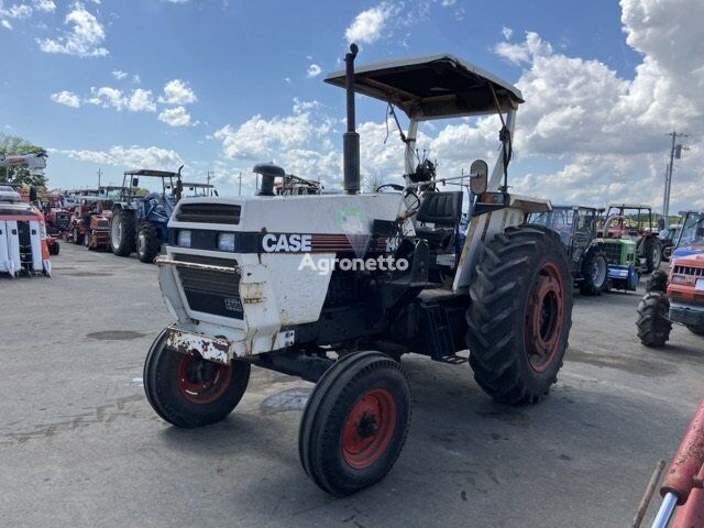 Case IH 1494 traktor točkaš
