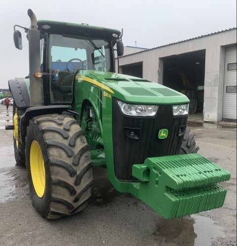 John Deere 8310R traktor točkaš
