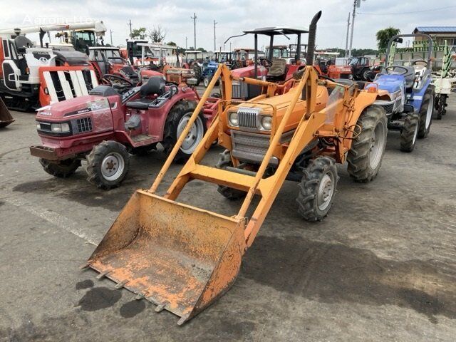 Kubota L2002DT mini traktor