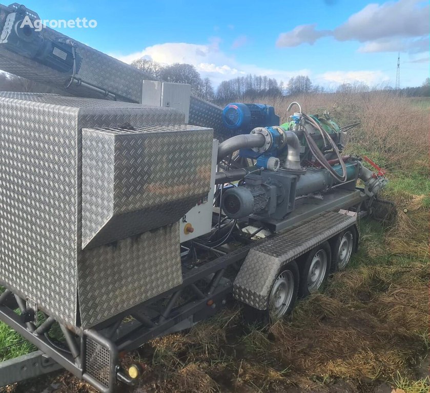 Mobiler Separator - Bernd Bachert auf PKW-Anhhänger 3,5to rasipač stajnjaka