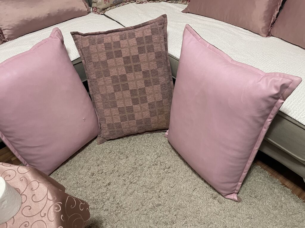 Dekorativni jastuk, bоја - Roze