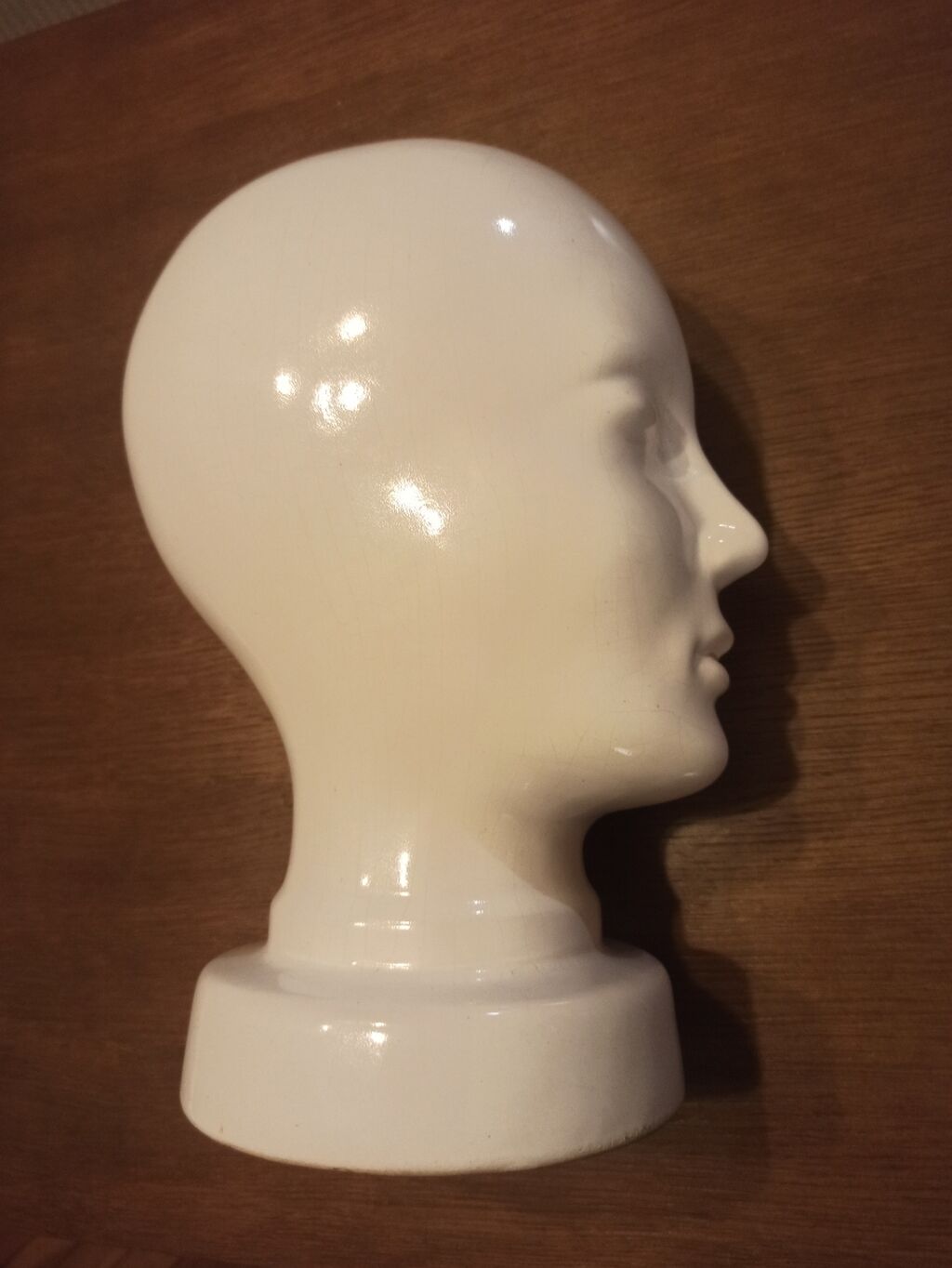 Lepa porcelanska glava u prirodnoj veličini, visina 30cm
