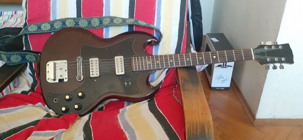 Gibson SG made in Japan Japanska verzija SG a, lagan, podešen  odnos