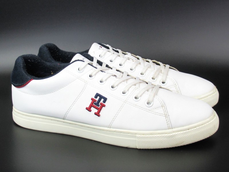 Tommy Hilfiger patike P5107