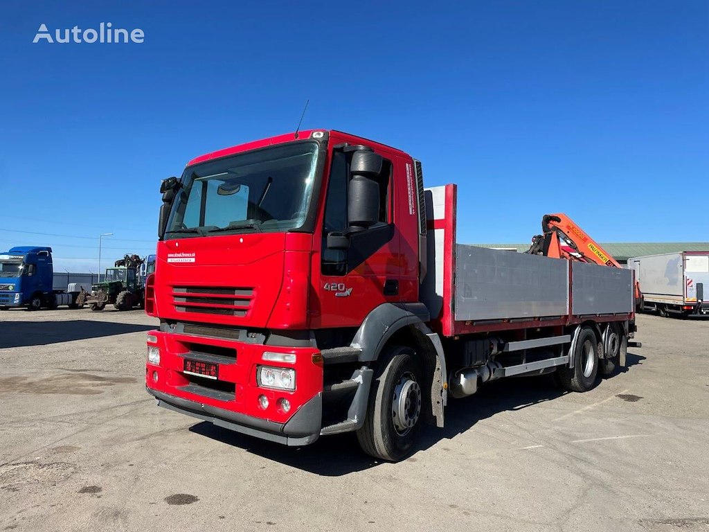 IVECO STRALIS ACTIVE DAY 260S42 kamion s ravnom platformom