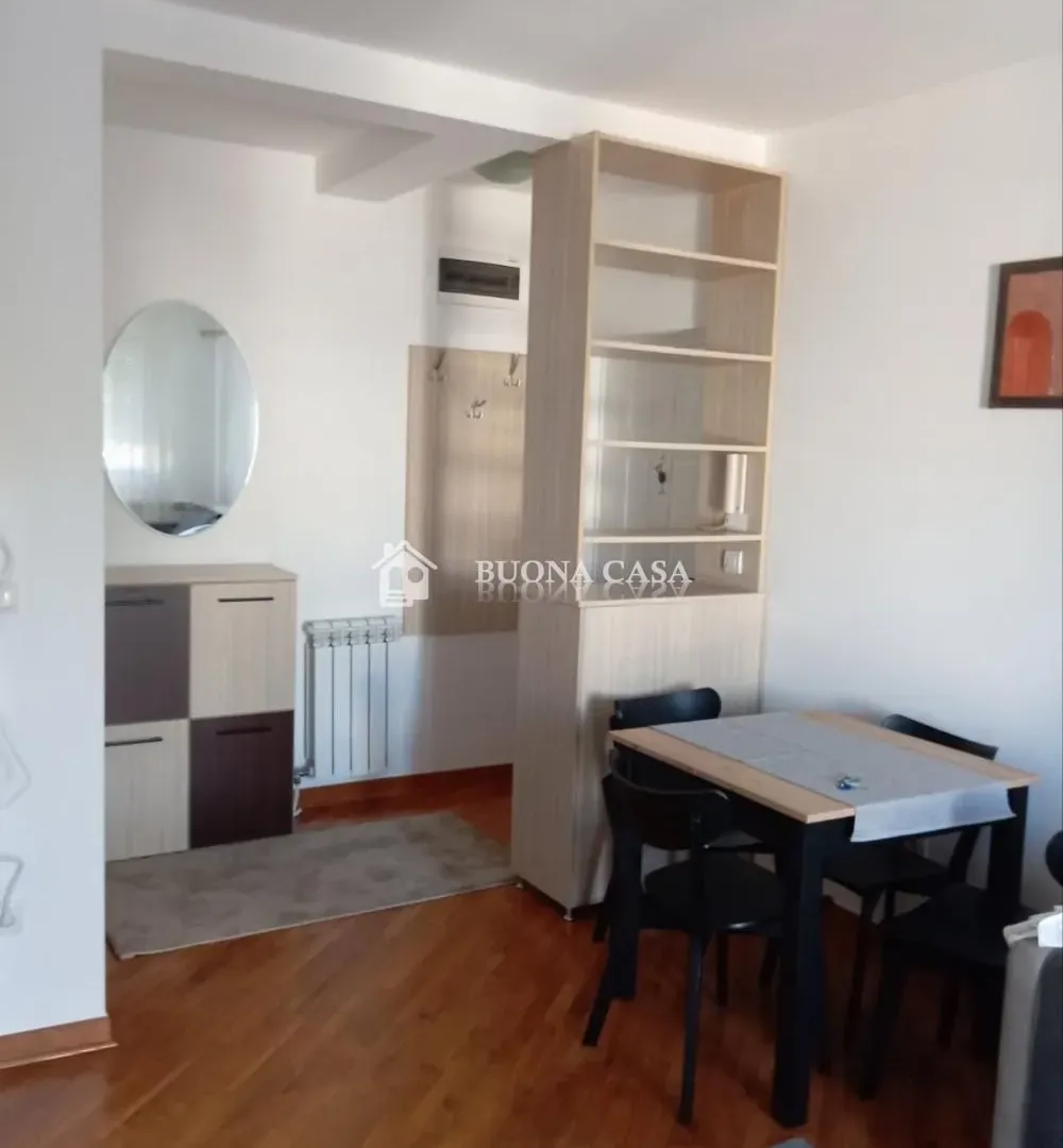 Izdavanje, jednosoban stan, 38m2, Lekino Brdo, Voždovac, Beograd