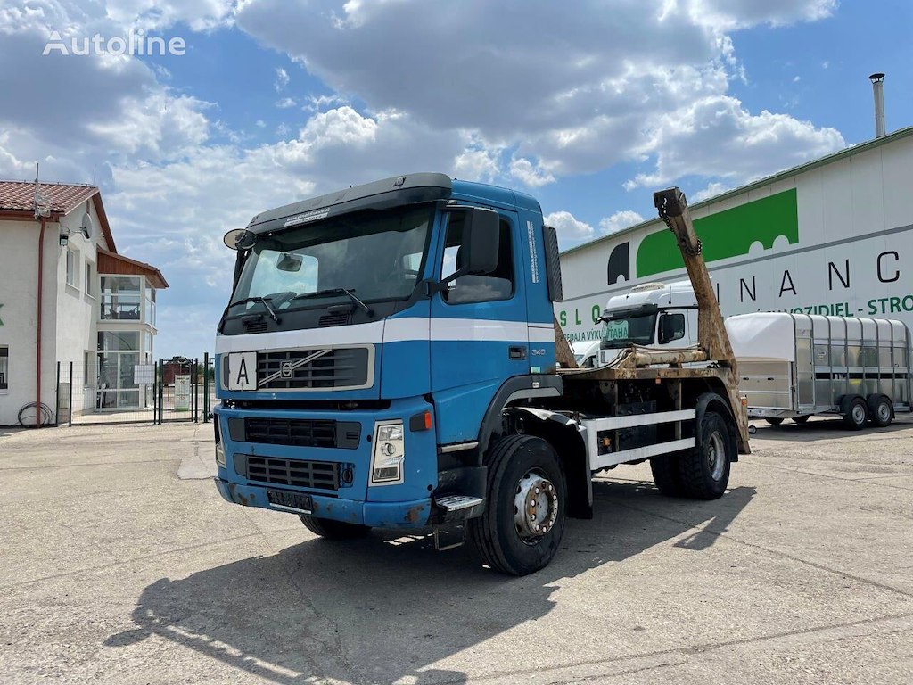 Volvo FM 340 kamion autopodizač kontejnera