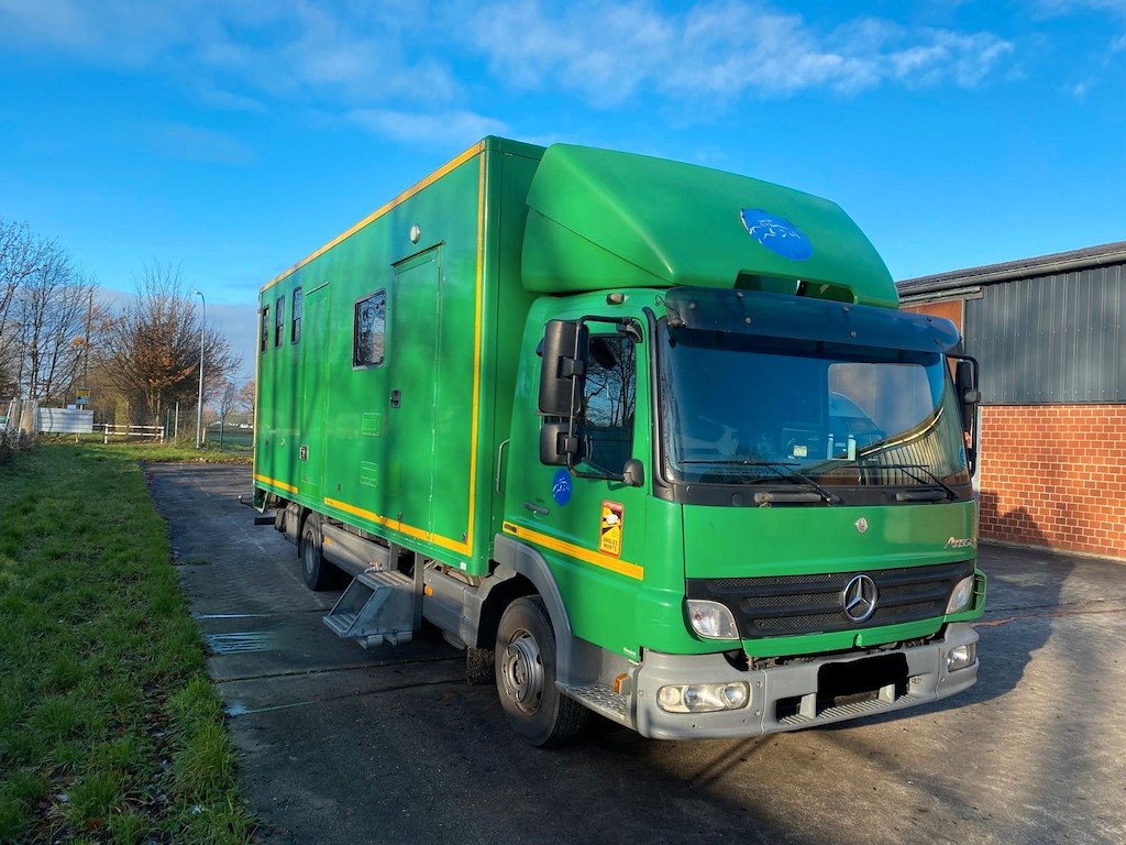 Mercedes-Benz Atego Horse transporter + RV kamion za prevoz konja