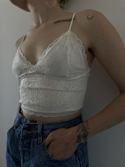 BIKBOK Vezeni Bralette Top