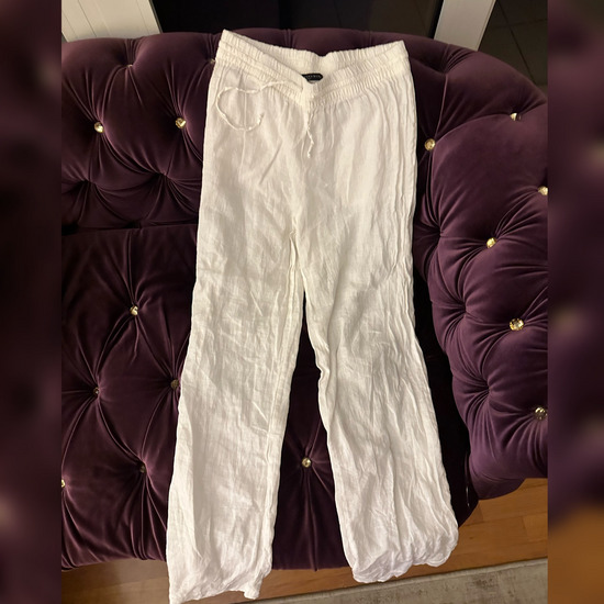 Bele lanene pantalone