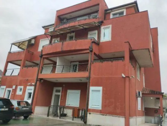 Prodaja, dvosoban stan, 82m2, Centar, Požarevac