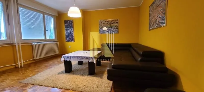 Prodaja, trosoban stan, 76m2, Novo naselje, Novi Sad