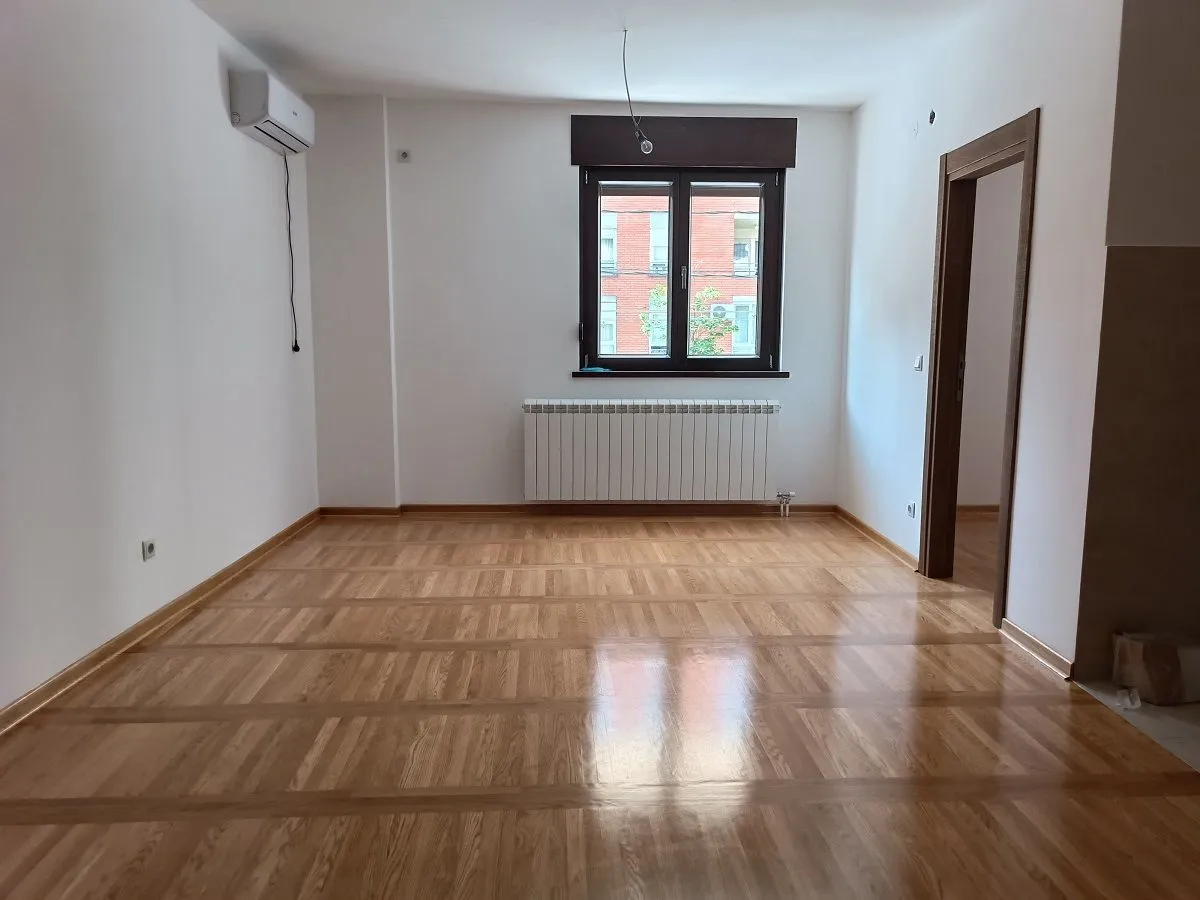 Prodaja, jednosoban stan, 41m², Crveni Krst, Beograd