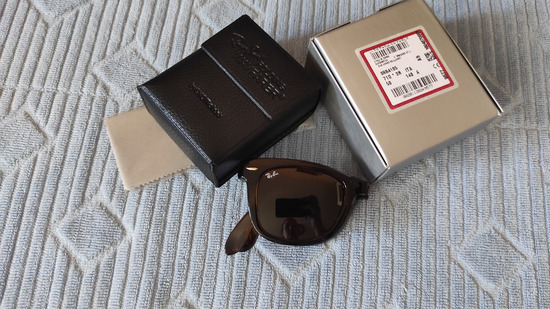 Ray Ban RB4105 Folding Wayfarer Clubmaster