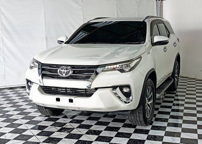 Toyota FORTUNER terenac