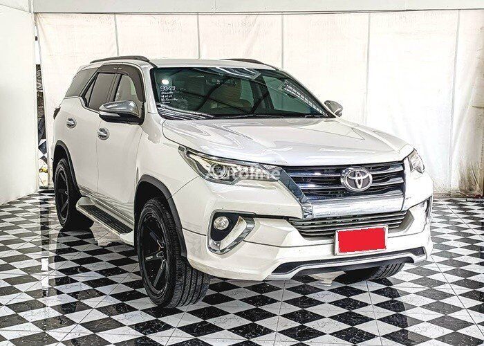 Toyota FORTUNER terenac